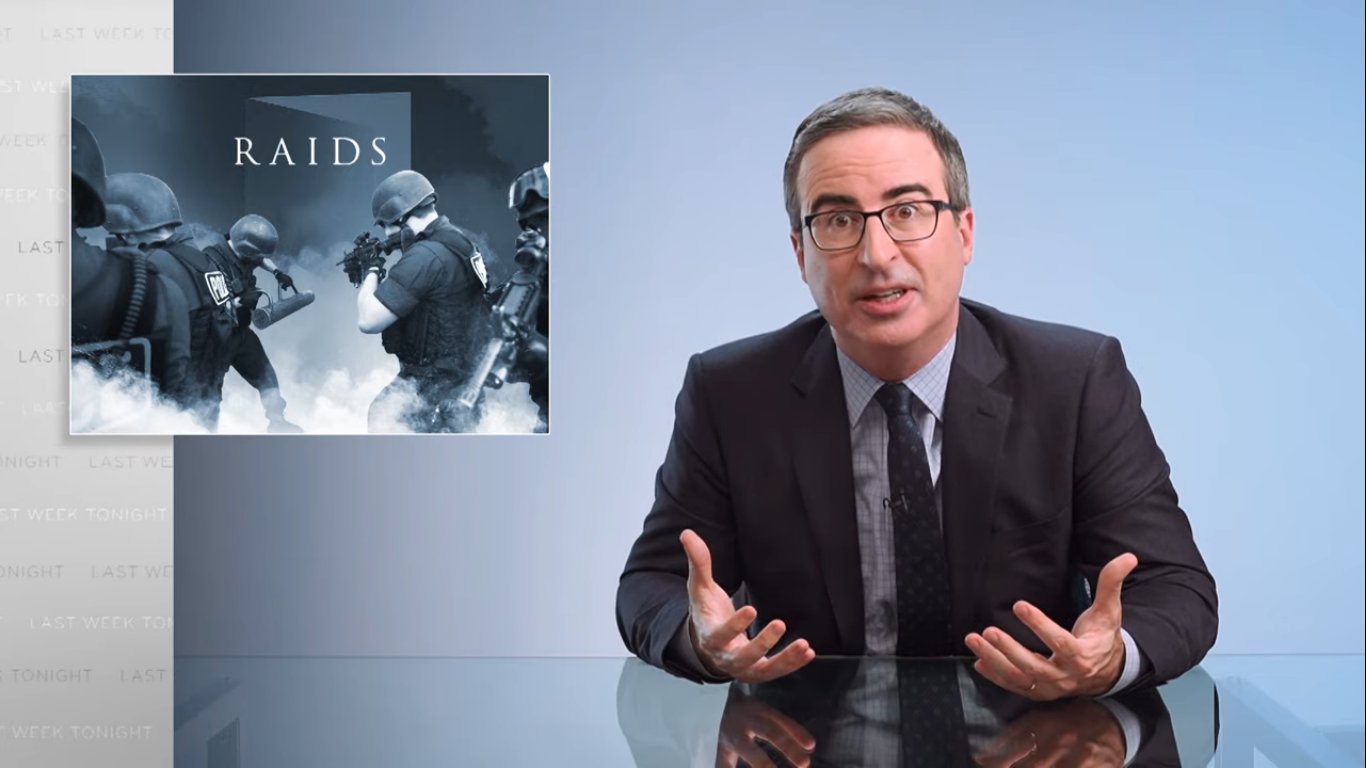 John Oliver Talks About Police Raids at Gunpoint for Crimes of ...